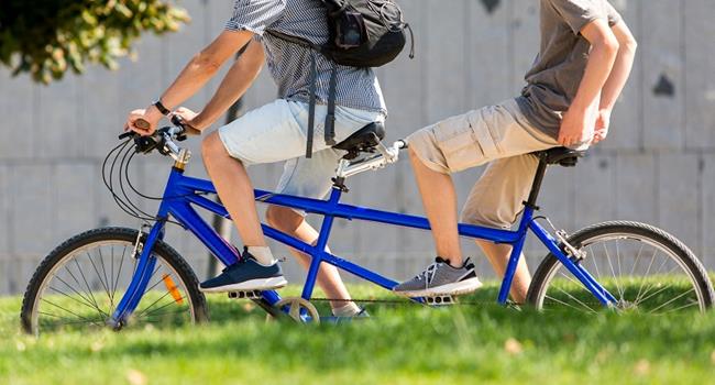 Rower tandem – co to takiego? | CentrumRowerowe.pl