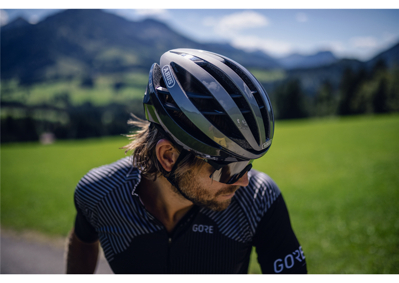 Kask rowerowy ABUS Aventor - CentrumRowerowe.pl