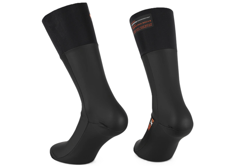 Skarpetki ASSOS RSR Thermo Rain Socks | CentrumRowerowe.pl