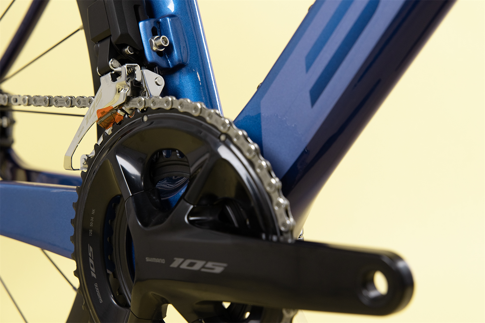 Rower szosowy BH Aerolight 6.0 105 Di2 - CentrumRowerowe.pl