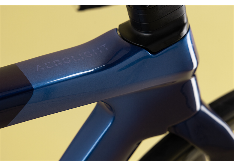 Rower szosowy BH Aerolight 6.0 105 Di2 - CentrumRowerowe.pl