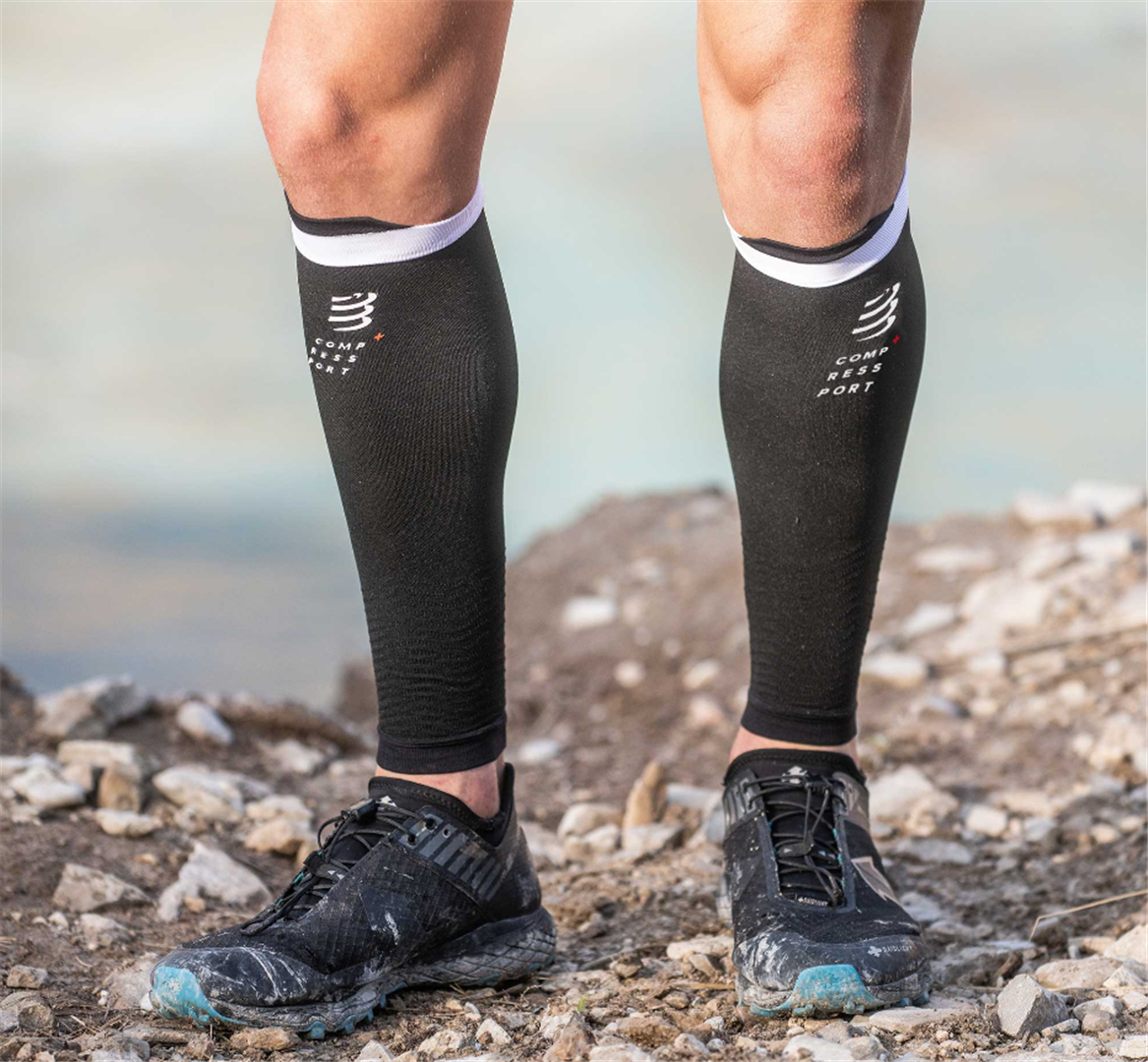 Opaski kompresyjne na łydki COMPRESSPORT R2v2 | CentrumRowerowe.pl