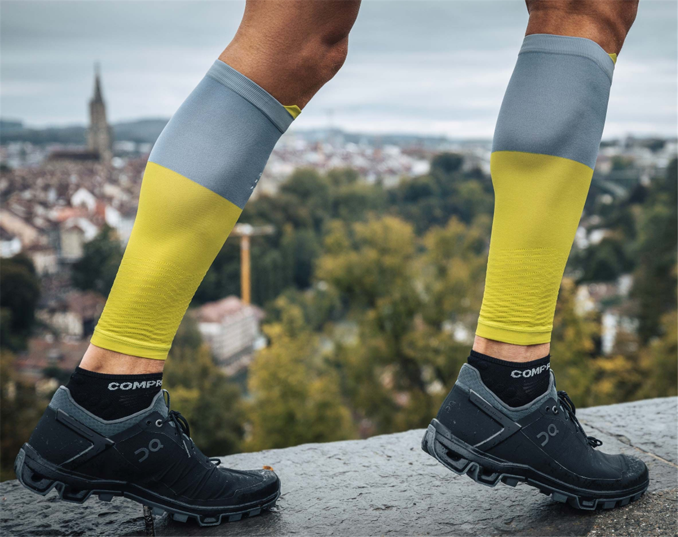 Opaski kompresyjne na łydki COMPRESSPORT R2v2 - CentrumRowerowe.pl