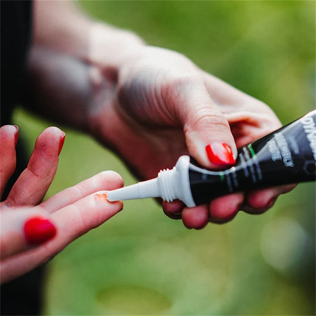 Pasta do karbonu DYNAMIC Carbon assembly paste - CentrumRowerowe.pl