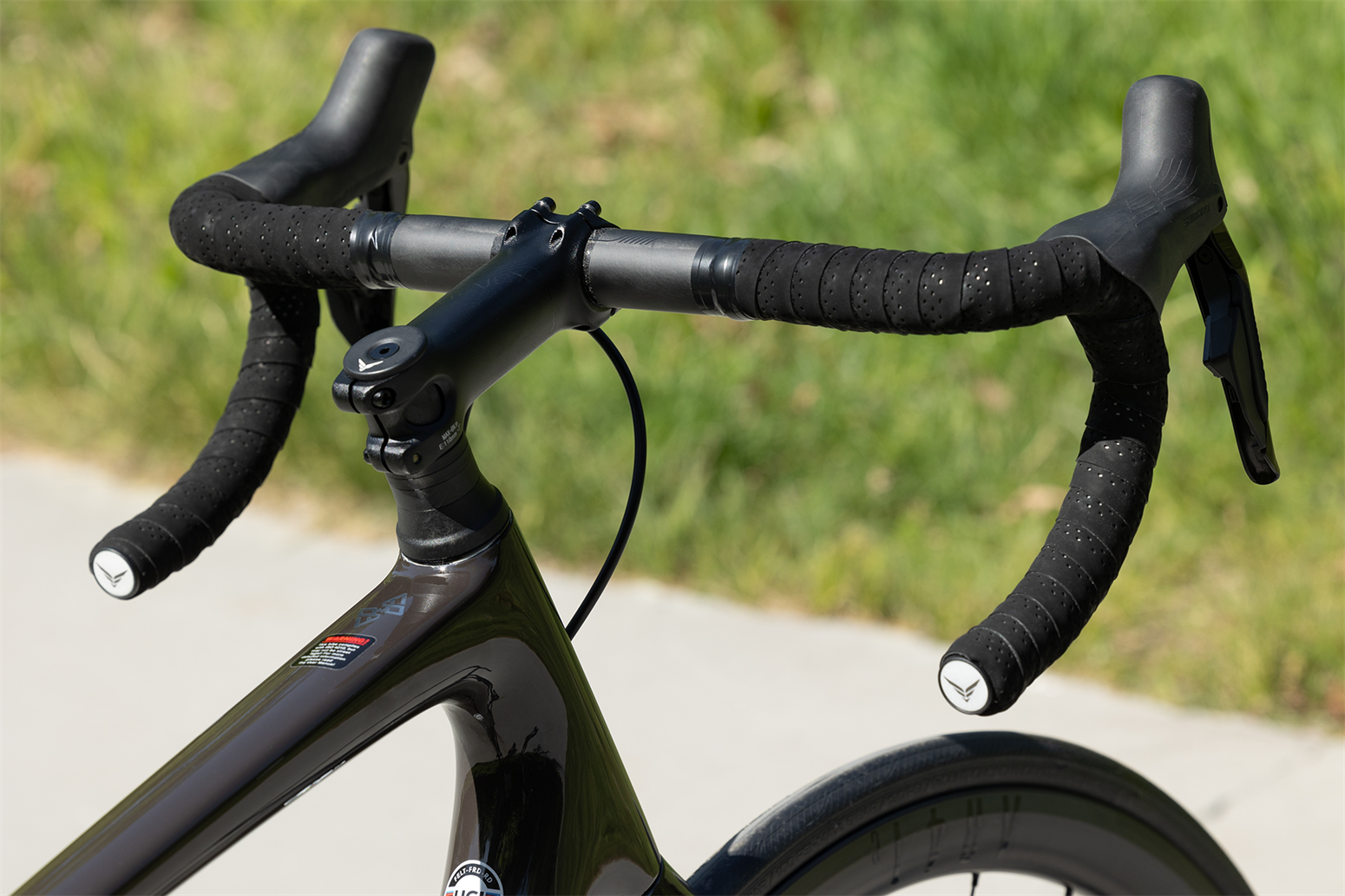 Rower szosowy FELT FR Advanced 105-Di2 | CentrumRowerowe.pl