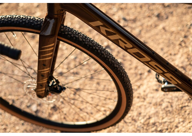 Rower gravel KROSS Esker 2.0 gen.2 | CentrumRowerowe.pl