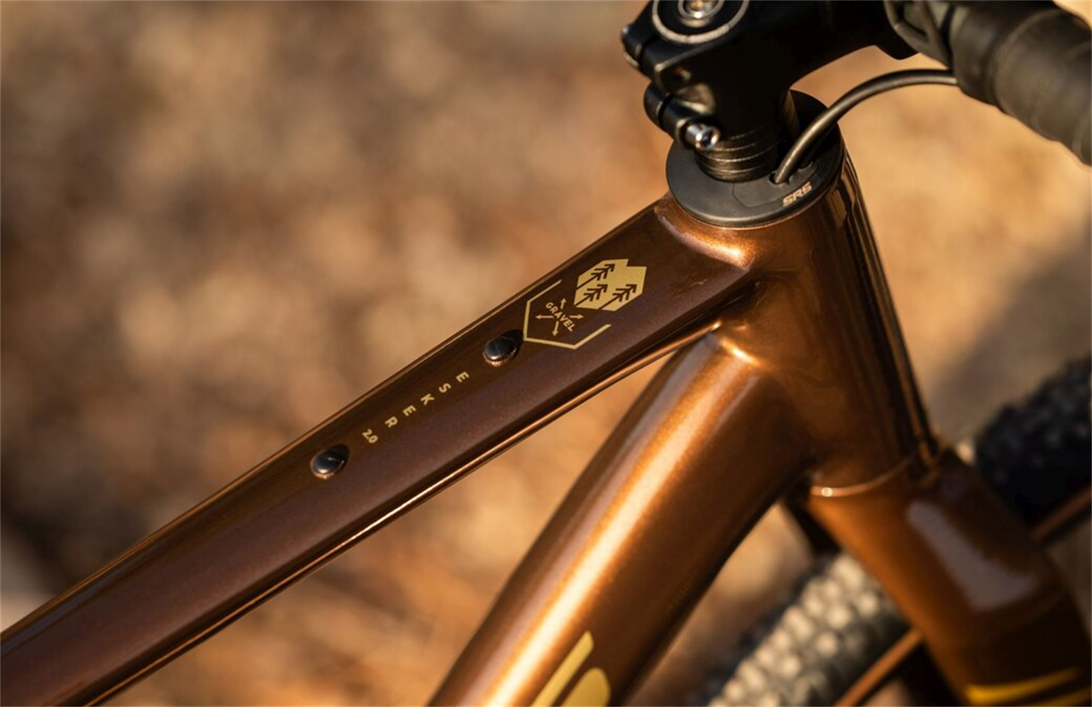 Rower gravel KROSS Esker 2.0 gen.2 | CentrumRowerowe.pl