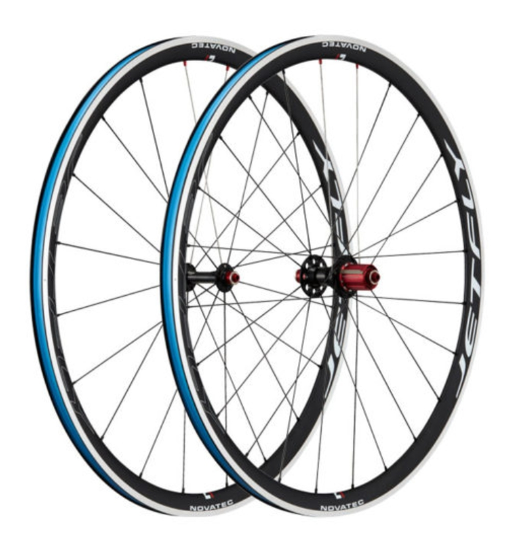 Komplet kół NOVATEC Jetfly U2.2 | CentrumRowerowe.pl