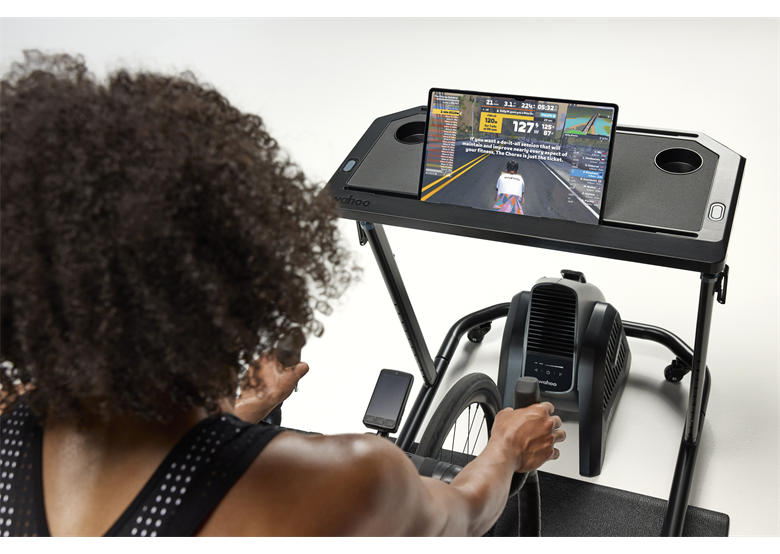 Trenażer interaktywny WAHOO KICKR Core v2 | CentrumRowerowe.pl